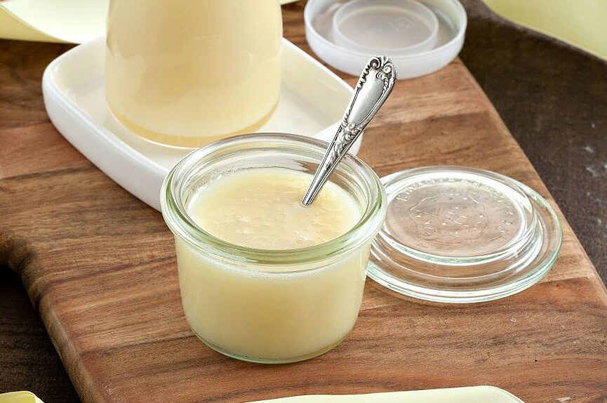 Recette facile de lait condensé sucré maison!