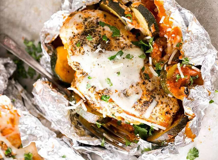 Recette facile de papillote de poulet au Parmesan!