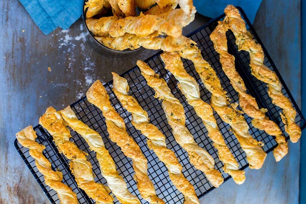 Recette de torsades de pâte feuilletée au fromage